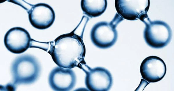 Acide hyaluronique : Ingrédient Anti Âge de Luxe